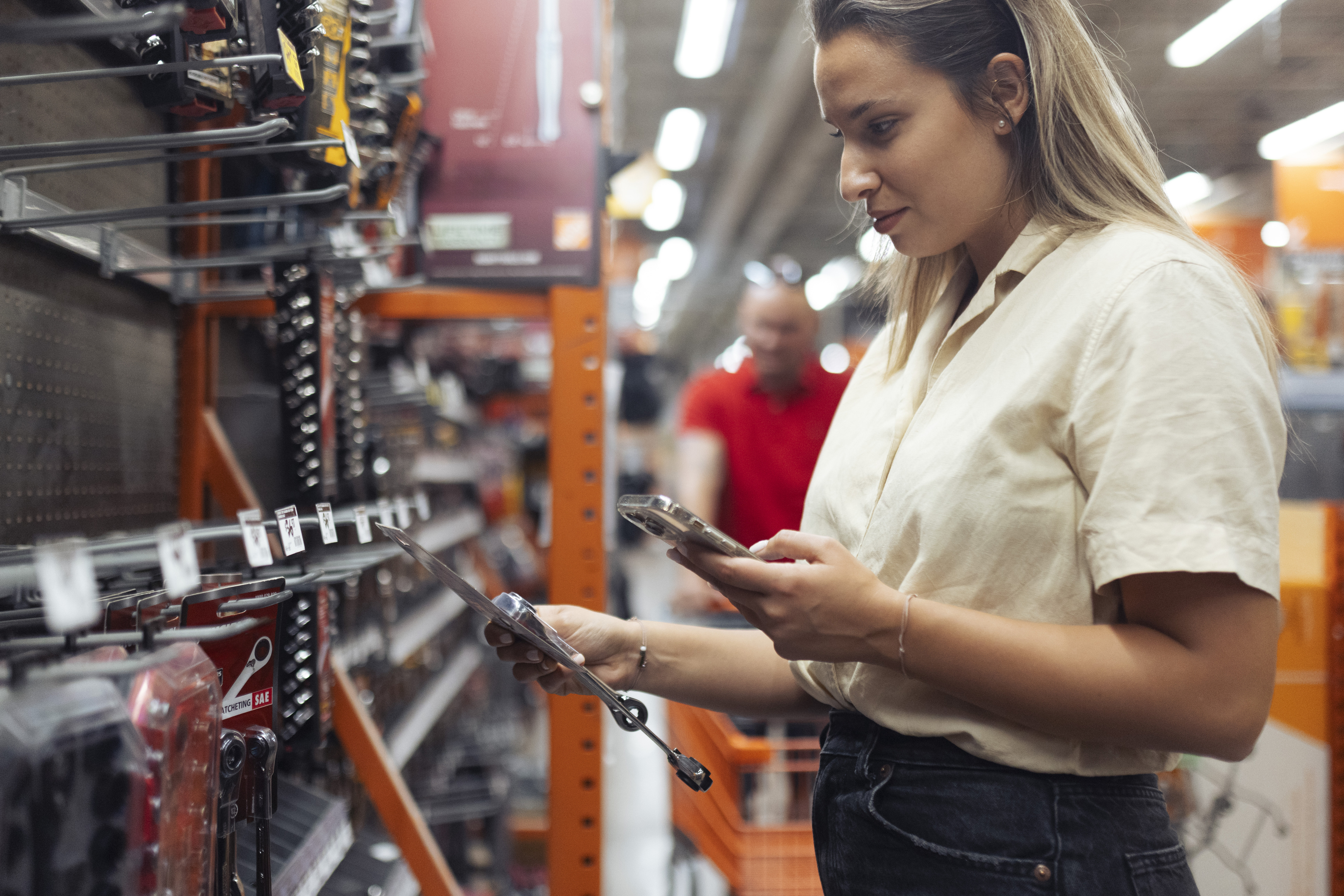 Plastic Materials for Hardware Storage, Display, & Protection